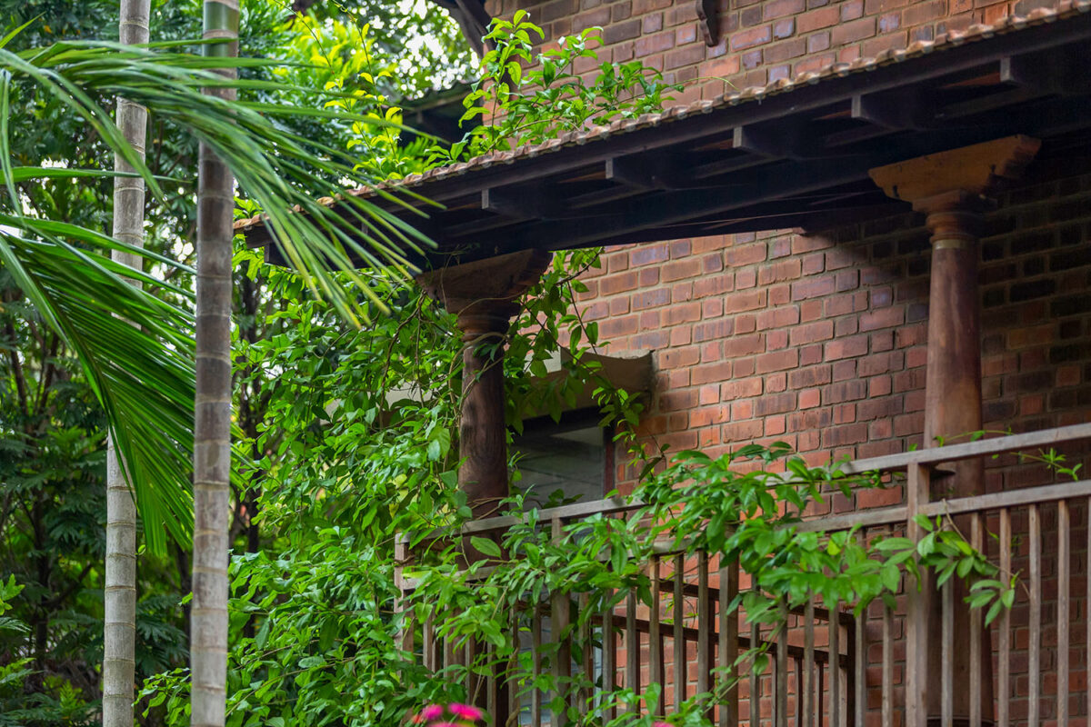 Boundless Expressions - Series 1 : Carpentry | Chapter 1 : The Pillars ...