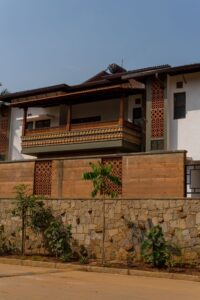 Rediscovering rammed earth construction in modern architecture - GoodEarth