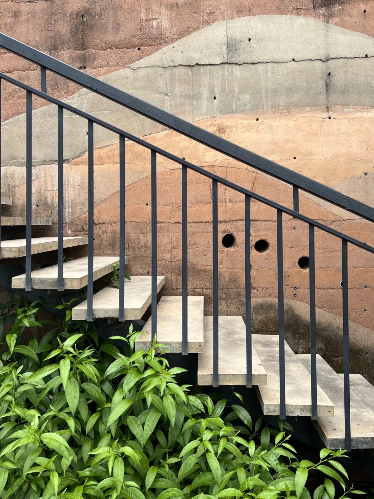 Rediscovering rammed earth construction in modern architecture - GoodEarth